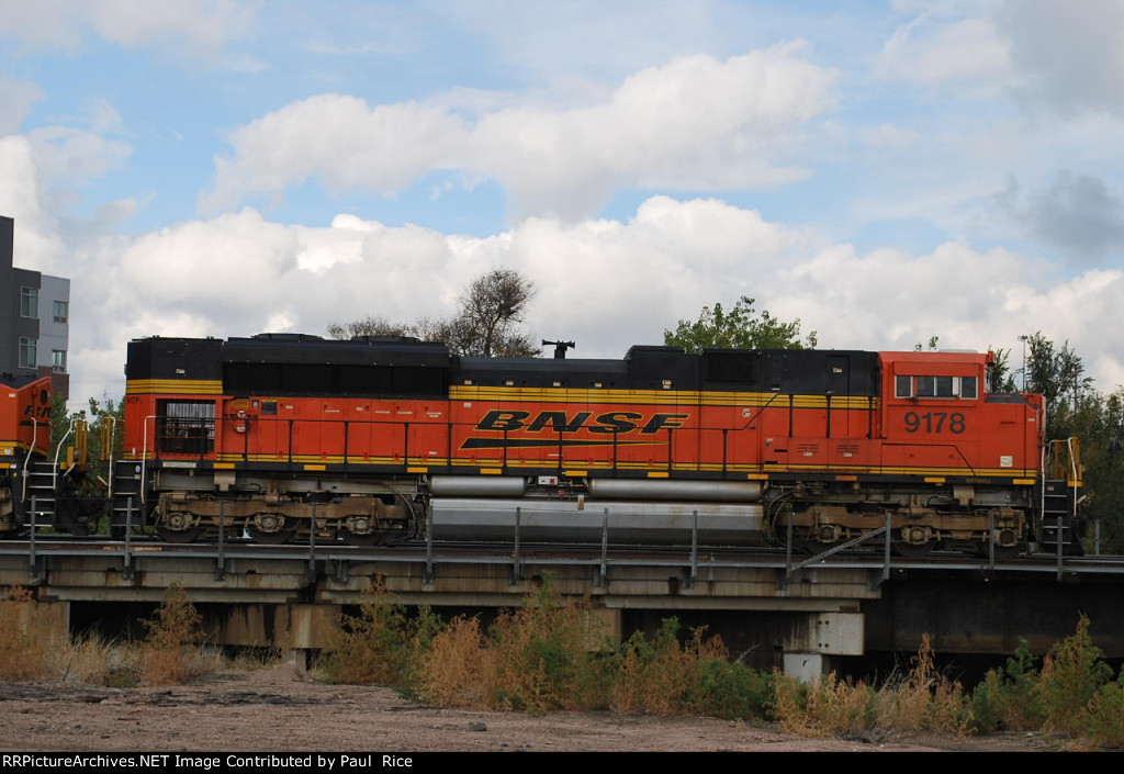 BNSF 9178